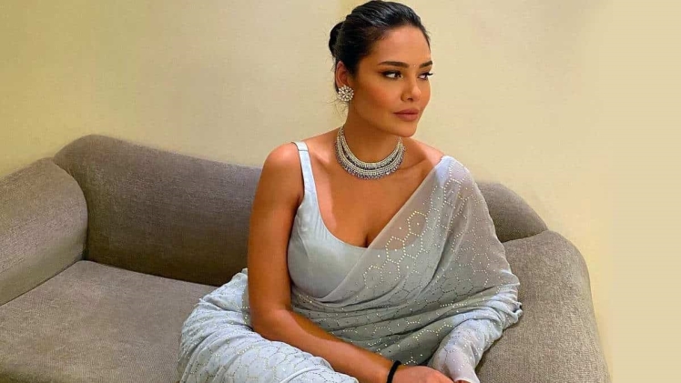 Esha Gupta Height, Age, Biography, Marriage, Net Worth & Wiki - The ...